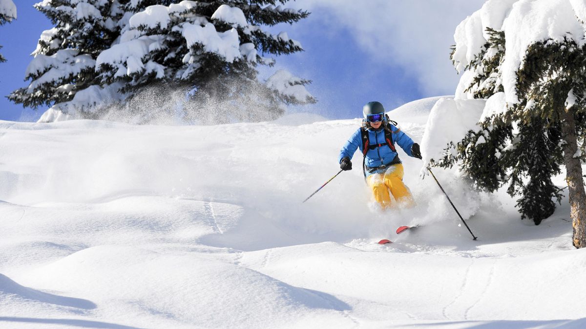 Peak Powder: When is the Best Time to Visit Ski Resorts for Snow? – The ...
